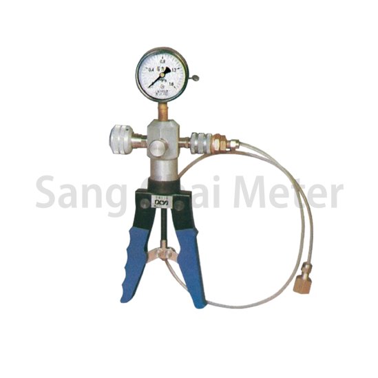Y039 ปั๊มพ์ความดันทำงานด้วยมือ - บริษัท แสงชัยมิเตอร์ จำกัด